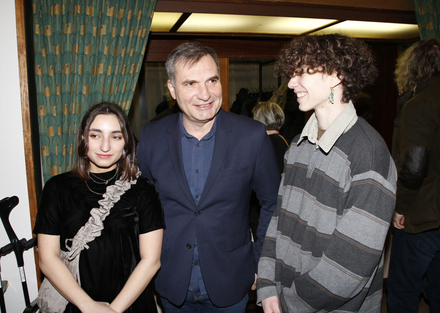 Jiří Macháček se ukázal ve společnosti i s dětmi. Jeho dcera už si s ...