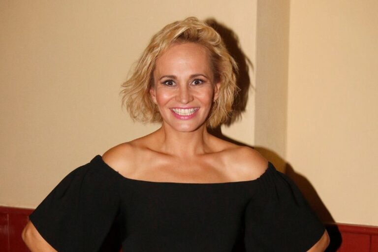 Monika Absolonová se ukázala ve svatebním. Začala totiž moderovat novou ...