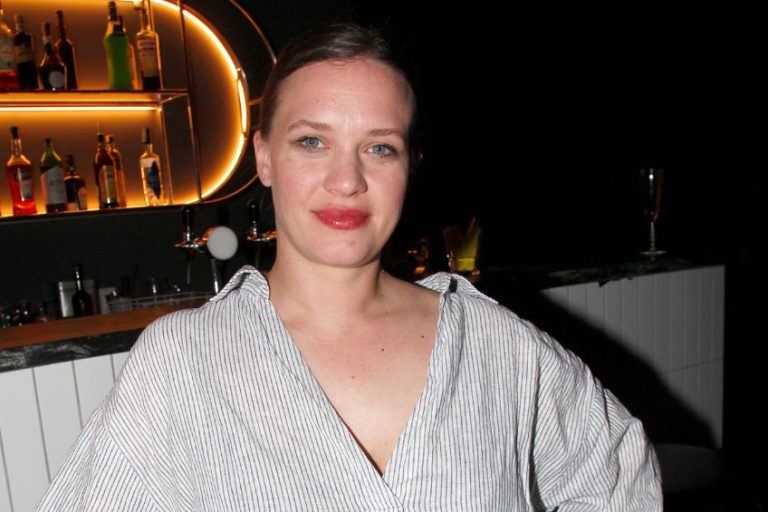 Kristýna Leichtová sdílí ložnici se svými dvěma dcerami. Brzy to ale ...